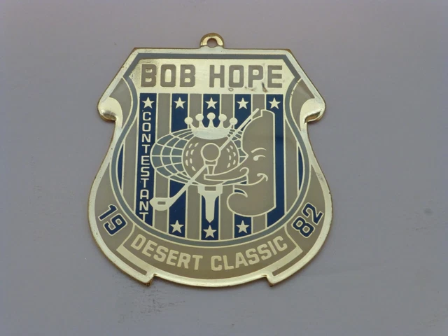 BOB HOPE DESERT Classic Contestant 1982 Golf Bag Badge $22.95 - PicClick