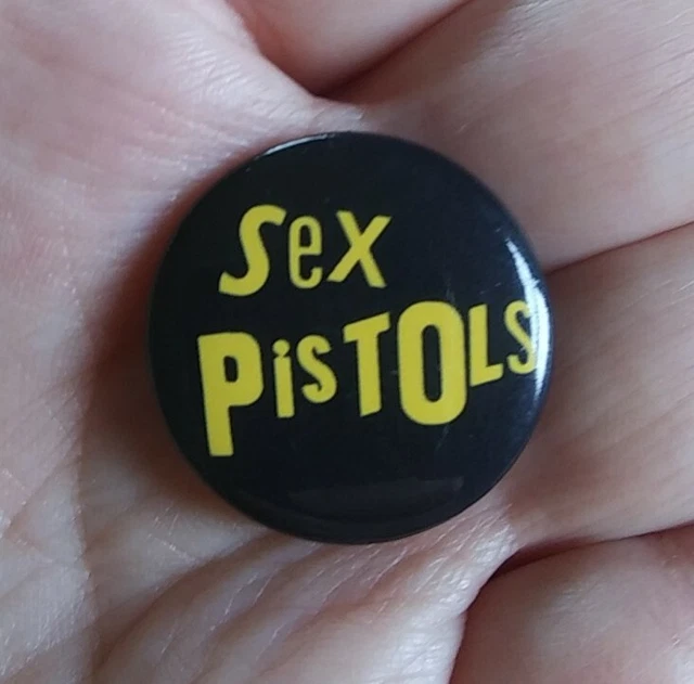 Vintage ~ Sex Pistols ~ Punk Rock Band Music Logo Badge Button Pinback