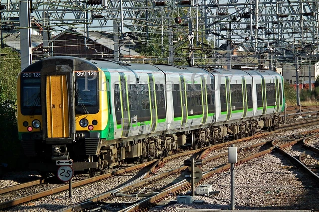 CLASS 350 350128, 4 car EMU, in London Midland at Stafford £0.75 ...