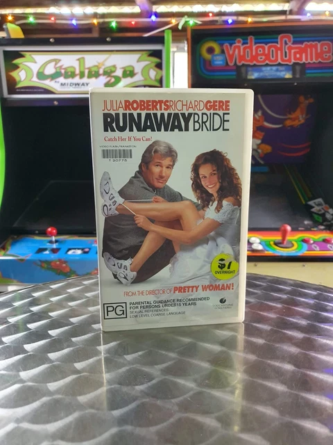 RUNAWAY BRIDE - Julia Roberts - VHS Movie - Video Tape - Big Box Ex ...
