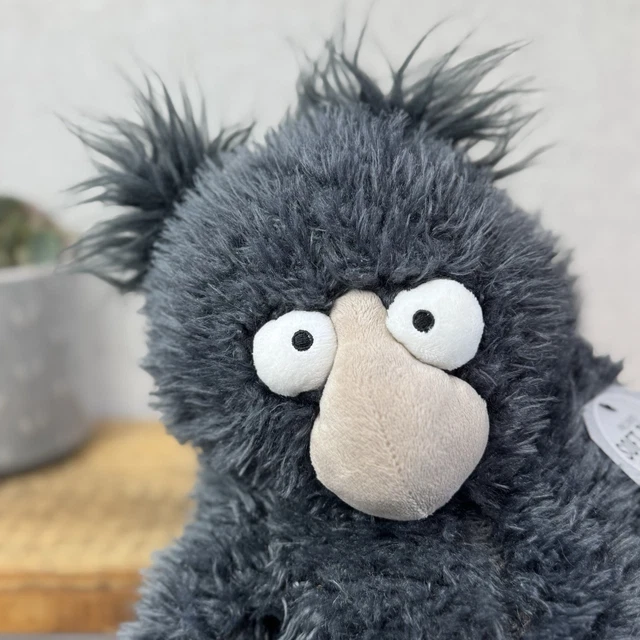 JOHN LEWIS MOZ The Monster - Christmas Advert 2017 (Jellycat ...