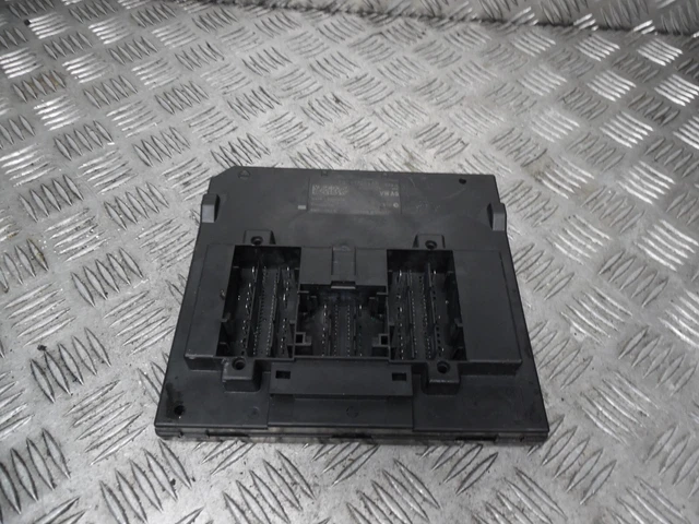 2015 GENUINE VW Golf Mk7 Bcm Body Control Module Unit 5Q0937084Ae £34. ...