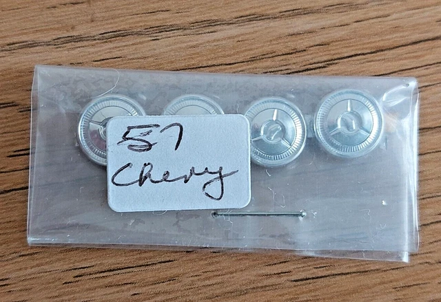 RARE MODELHAUS 1/25 1957 Chevy Dog Dish / Poverty Hubcaps £8.00 ...