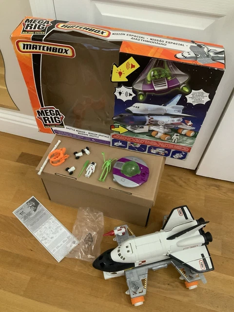MATCHBOX SPACE SHUTTLE Mission Set 2008 Boxed Space Ship Alien Etc Age ...