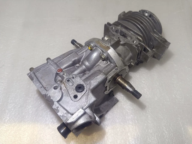 MCCULLOCH PRO MAC 10-10 vintage chainsaw power head engine motor ...