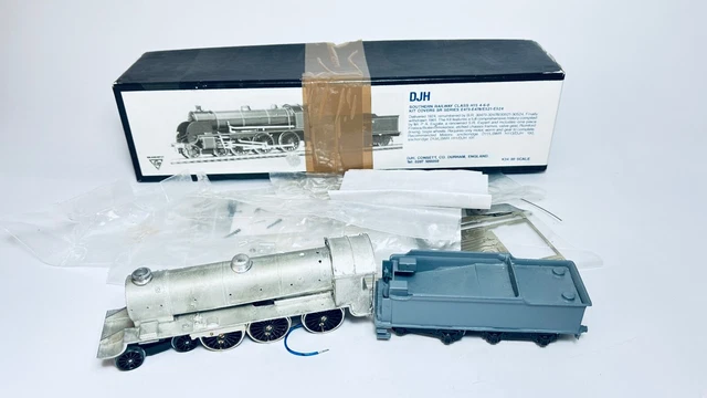 DJH K34 OO Gauge Southern Railways Class H15 4-6-0 Steam Locomotive Kit ...