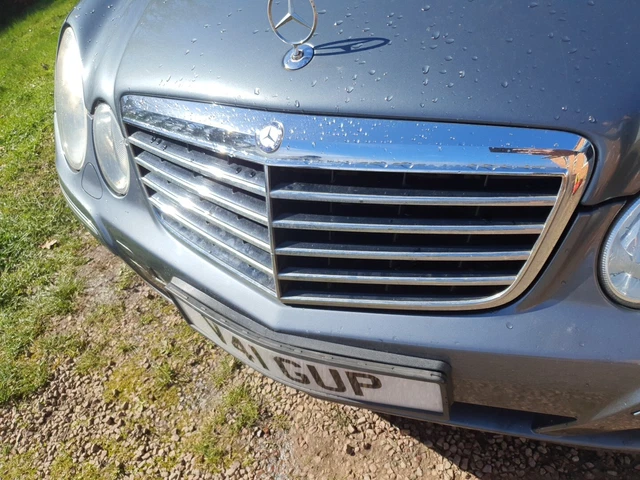 MERCEDES-BENZ W211 FACELIFT Front Grill £65.00 - PicClick UK
