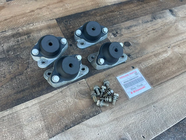 KAWASAKI JS SX 400 440 550 OEM Motor Engine Mounts Set of (4)! Jetski ...