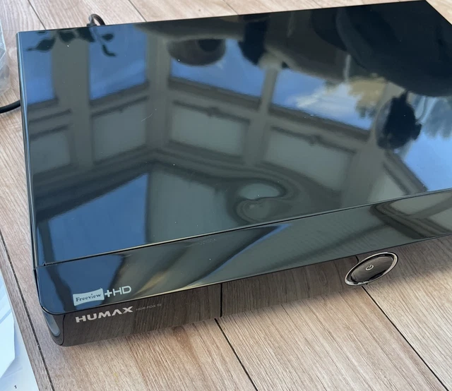 HUMAX HDR-FOX T2 500GB Freeview+ HD Digital TV Recorder mit ...