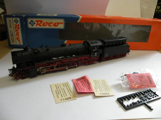 ROCO 43244 IMPOSANTE Schlepptenderlok BR 41 018 schwarz Lokführer KK ...