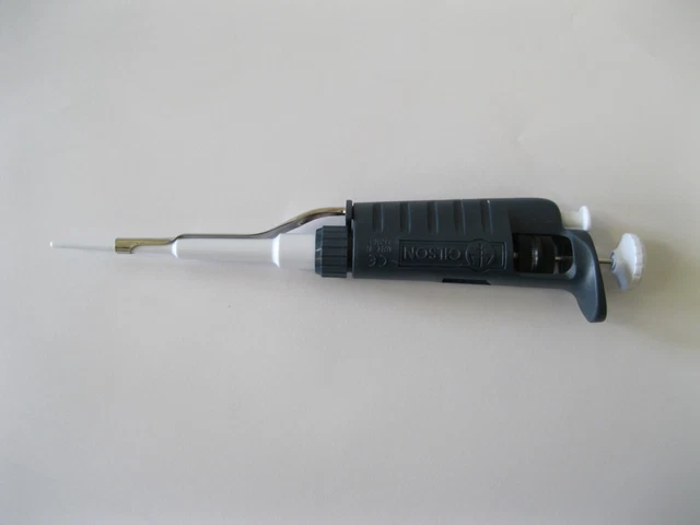 GILSON SINGLE CHANNEL pipette 2μL to 20μL £20.00 - PicClick UK