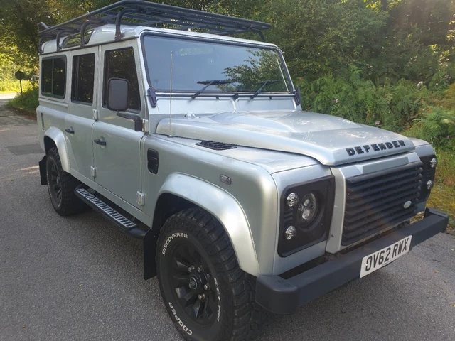 LAND ROVER DEFENDER 110 2.2 Tdci XS 2012 Beautiful condition Only ...