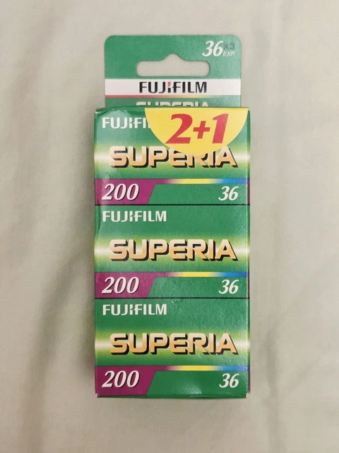 FUJIFILM SUPERIA 200 35mm film £22.00 - PicClick UK