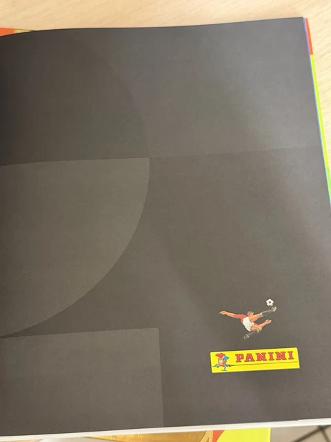 PANINI FIFA WORLD Cup 2026 Sticker Book Gold Hardback Edition £42.30 ...