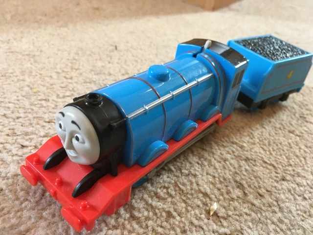 MATTEL 2013 THOMAS The Train Trackmaster GORDON & Tender Motorized ...