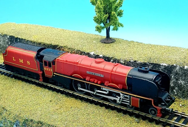 HO GAUGE VINTAGE Steam Locomotive Train Model Railway Engine + Tender £ ...