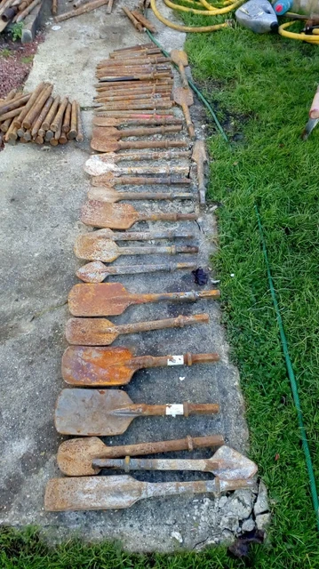 TARMAC CONCRETE CLAY Spade Breaker Chisel Point 19mm square Hydraulic ...