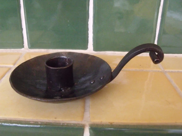 ANCIEN BOUGEOIR EN Fer Forge EUR 12,00 - PicClick FR ANCIEN BOUGEOIR EN Fer Forge EUR 12,00 - PicClick FR