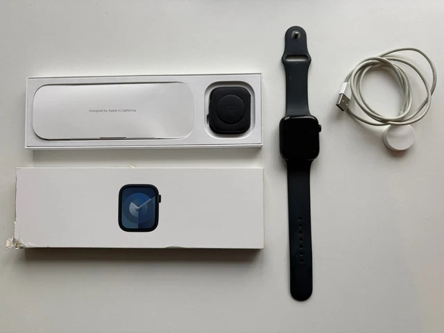 APPLE WATCH SERIES 9 (2023) GPS 45 mm - Aluminium Midnight Sport Band ...