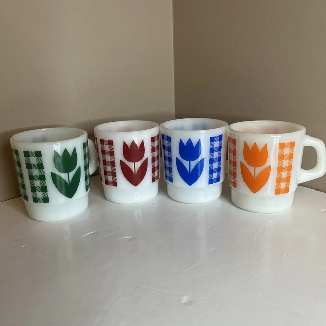 SET TERMOCRISA TULIP Mugs Red Green Blue Orange Milk Glass Coffee Mugs ...