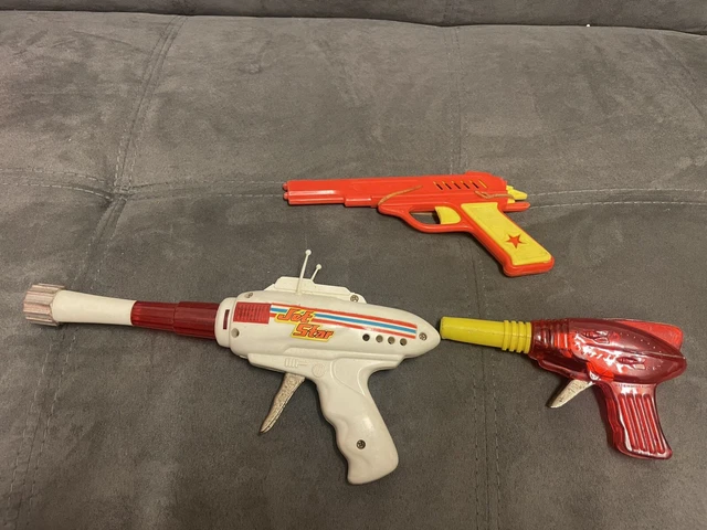 VINTAGE 1970’S FRICTION Toy Ray Guns Sparks w/ Sound - Plus Elastic ...