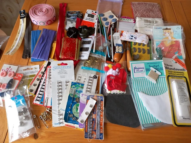 SEWING BOX CLEAROUT ,zips ,fastenings ,buttons ,bias binding ,sewing ...