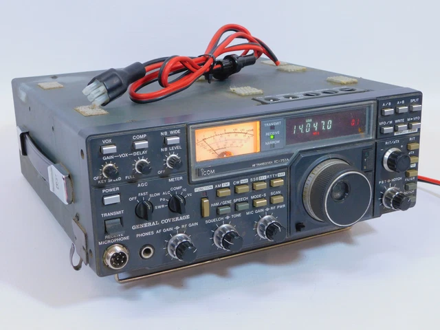ICOM IC-751A VINTAGE Ham Radio HF Transceiver + FL-70 Filter (TX is OK ...