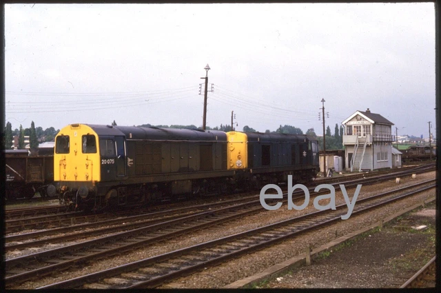 ORIGINAL 35MM SLIDE- Class 20's - 20075 & 20029 light at Bury St ...