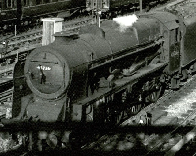 VINTAGE TRAIN PHOTOGRAPH 45736 Phoenix steam locomotive Southport ...