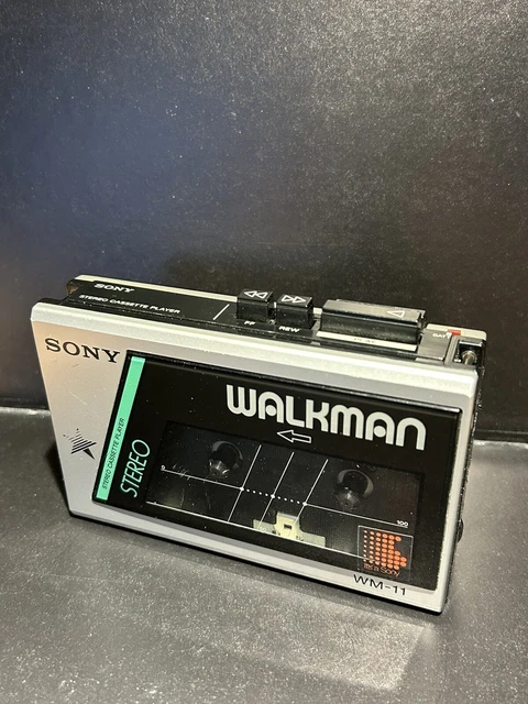 SONY WALKMAN WM-11/22 (1984), functional but needs adjustment EUR 99,00 ...
