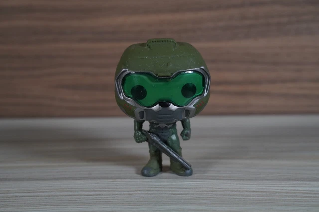 FUNKO POP ! Games Doom #90 SPACE MARINE vert lâche EUR 10,99 - PicClick FR