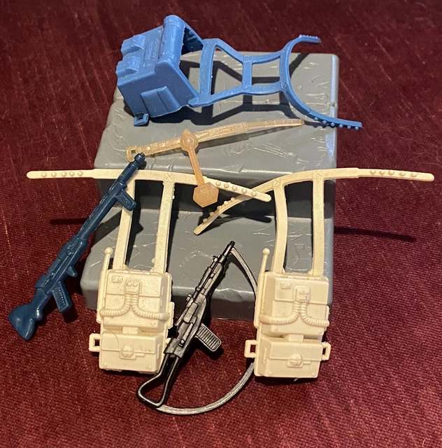 KENNER 1980S STAR WARS ACTION FIGURE HOTH SURVIVAL PACK LOT GAS MASK ...