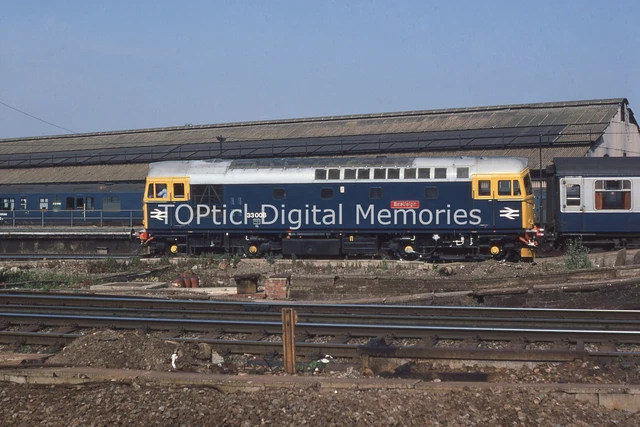 RAIL 35MM COLOUR Slide 33008 Class 33 Eastleigh 8/7/1984 #C426 £2.99 ...