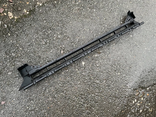 PARE-CHOCS GRILLE AVANT Bas Centre Audi A6 4G 15-18 Original 4G0807683B ...