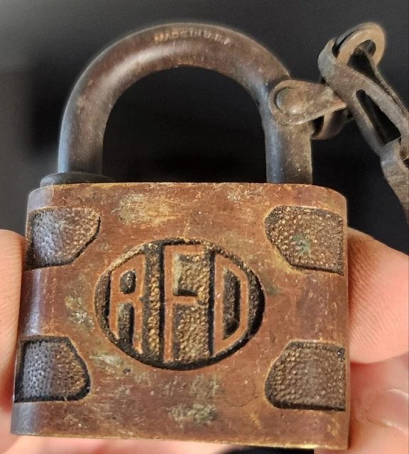 ANTIQUE VINTAGE CORBIN Rfd Post Office Mail Brass Padlock Lock No Key ...