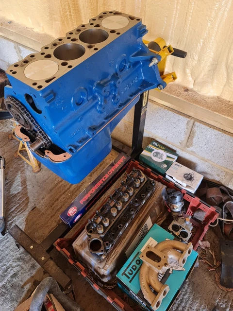 FORD PRE CROSSFLOW x/Flow engine bottom end and GT Head with ...