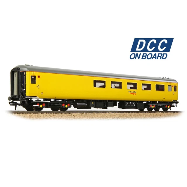 BACHMANN 39-689DC OO Gauge BR Mk2F ex-RFB Staff Coach Network Rail ...