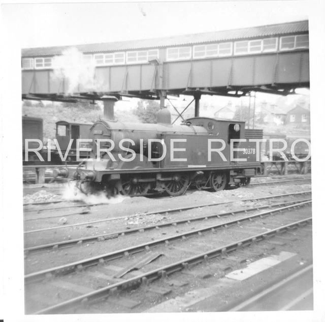PHOTO RAILWAY/STEAM LOCO Class M7 30378 At Guildford - 1960s 8x8cm £3. ...