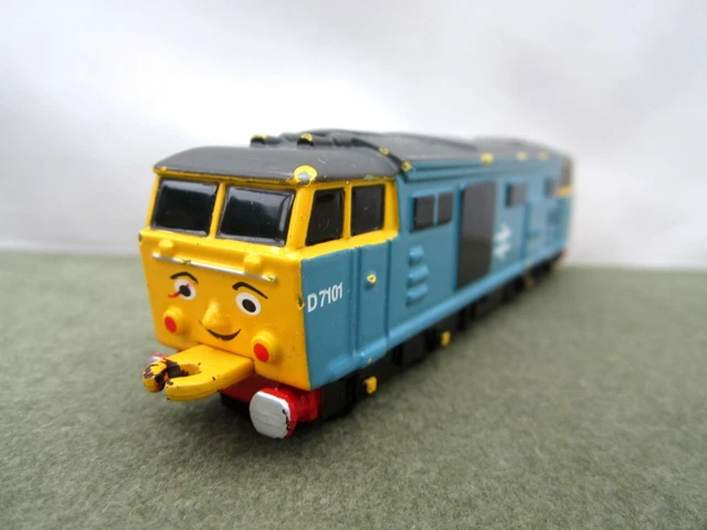 ERTL DIESEL D7101 Thomas the Tank Engine & Friends - Unboxed £32.00 ...