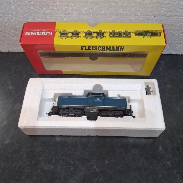 BOXED FLEISCHMANN 4231 DB Class Loco Locomotive HO Gauge £80.00 ...
