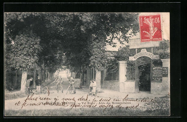 CPA PLÉSSIS-TRÉVISE, VAL Roger, Allée des Mousquetaires EUR 7,00 ...