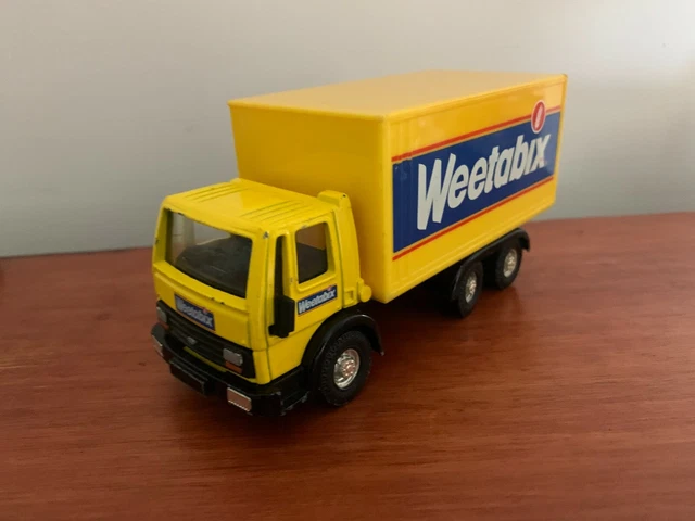 VINTAGE CORGI LEYLAND Truck, Weetabix Truck Diecast Toys $26.90 ...