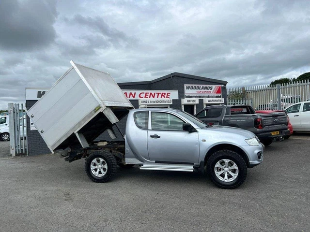 2015 ON 65 Plate Mitsubishi L200 4 Life Club Cab Did 4X4 Pick Up Tipper ...