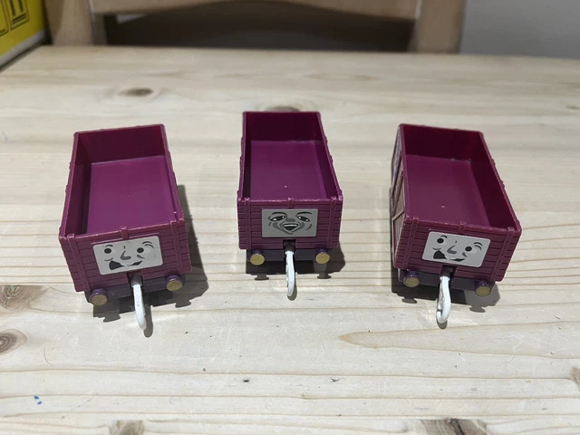 THOMAS THE TANK engine Trackmaster 3 X Pink Troublesome Trucks £5.00 ...