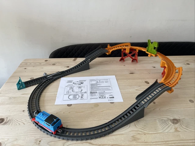 THOMAS TRACKMASTER BREAKAWAY Bridge Battery Train Set £7.00 - PicClick UK