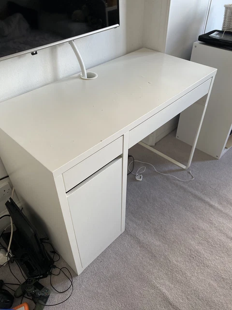 IKEA MICKE DESK white with magnetic back (not shown in photos, it’s in ...