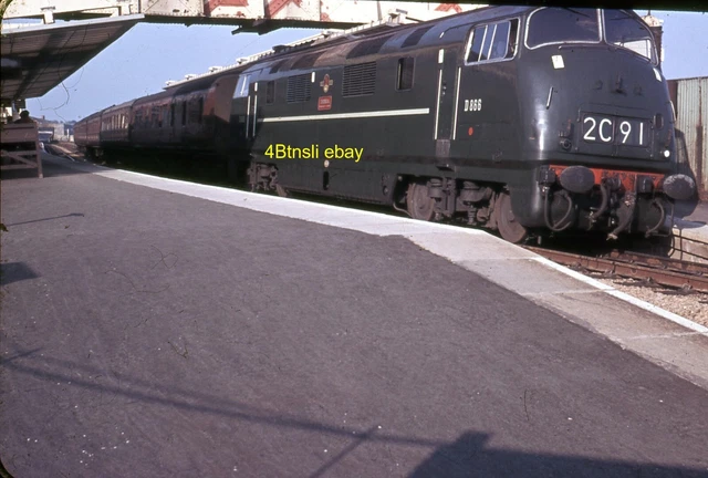 ORIGINAL 35MM SLIDE British Rail Warship D866 ZEBRA c1961 pre yellow ...