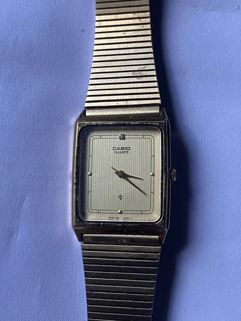 VINTAGE CASIO QUARTZ Mens Watch Gold Tone Original With Gold Tone ...