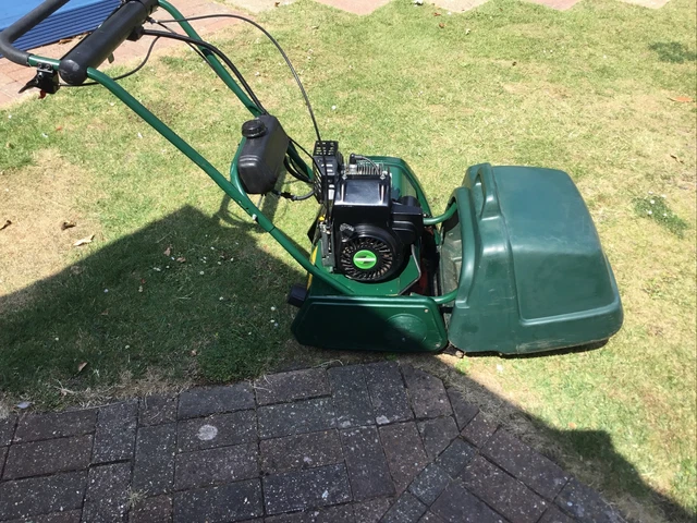 ATCO BALMORAL 14SE Cylinder Petrol Lawn Mower Key Start £300.00 ...