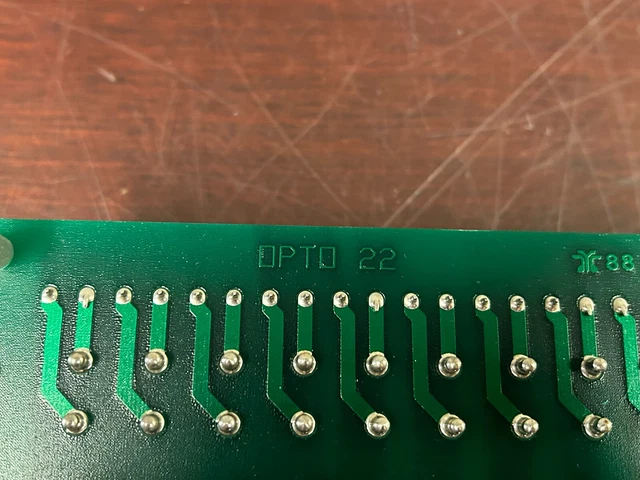 LOT OF 12 opto 22 G4 IDC5 Input & 3 G4 OAC5 Output Modules w/ G4PB16H ...